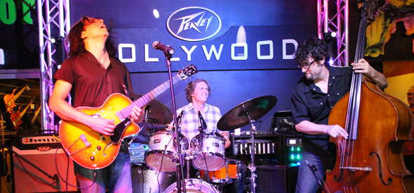 Peavey Celebrates Hollywood Showroom Opening With Live Performances ...
